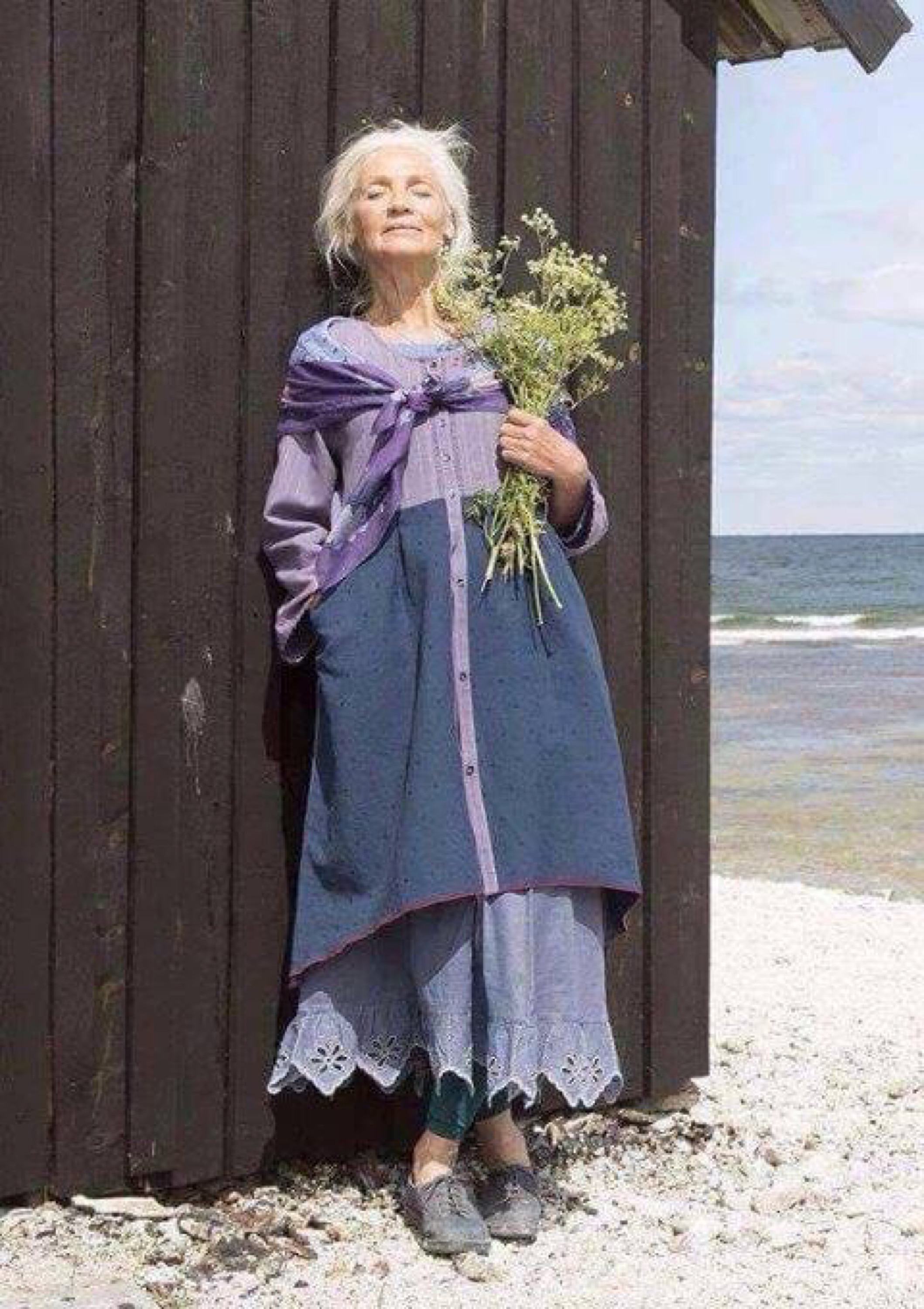 Maiden Maid Crone = Wise Woman – GreatCosmicMothersUnite